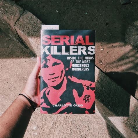 Books Serial Killers Hobbies And Toys Books And Magazines Fiction