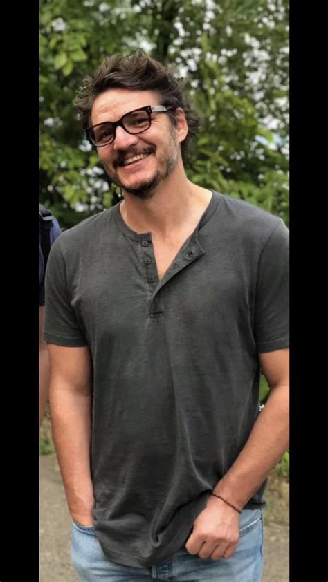 In Appreciation Of Pedros Glasses R Pedro Pascal