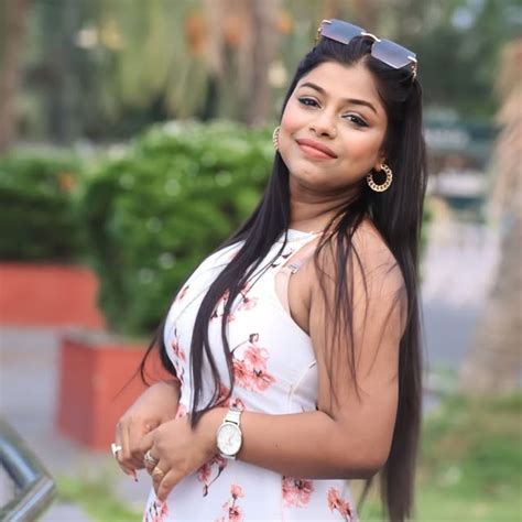 Video Posted By Ritika Pal Kolkata📍 Reelritikaaa