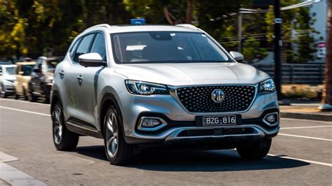 2023 Mg Hs Reviews Models And Range Carexpert
