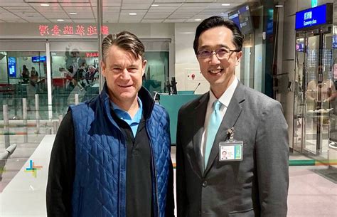 美国联邦参议员杨恩率团访台 台湾官方：聚焦印太区域安全 — 普通话主页