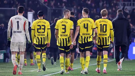 Bvb Der Star Hat über Seine Zukunft Entschieden Die Engländer Sind