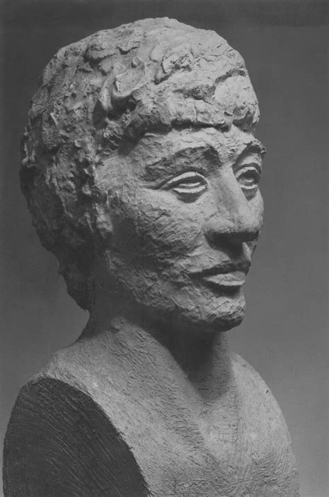 ראש אישה אסתר הפסל מרדכי כפרי