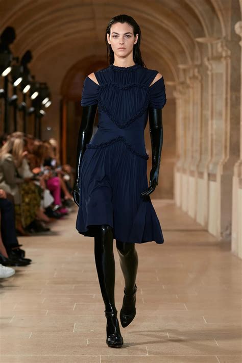 Latex On The Runways Victoria Beckham Spring Summer 2023 Latex Polska