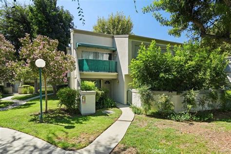 18526 Mayall St Unit L Northridge Ca 91324 ®