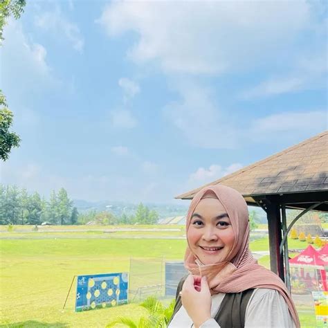 Long Absence Here Are 8 Latest Portraits Of Ulfa Dwiyanti Who Still Looks Ageless And Fresh At