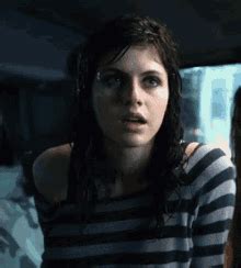 Alexandra Daddario Motosserra 