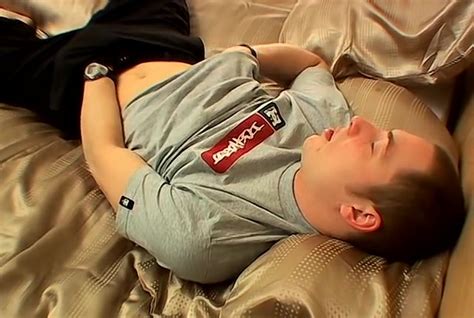 Self Facial On The Bed Porno Movies Watch Porn Online Free Sex