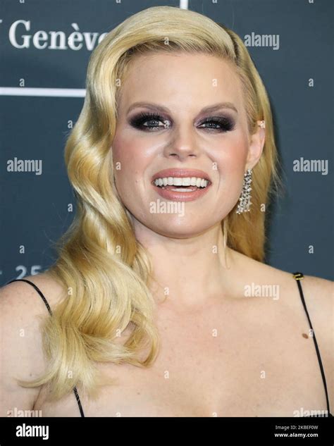 Megan Riemans Instagram Twitter And Facebook On Idcrawl