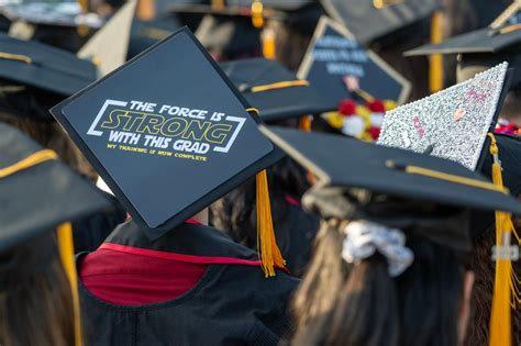Photos Cool And Creative Graduation Caps At Csun Commencement