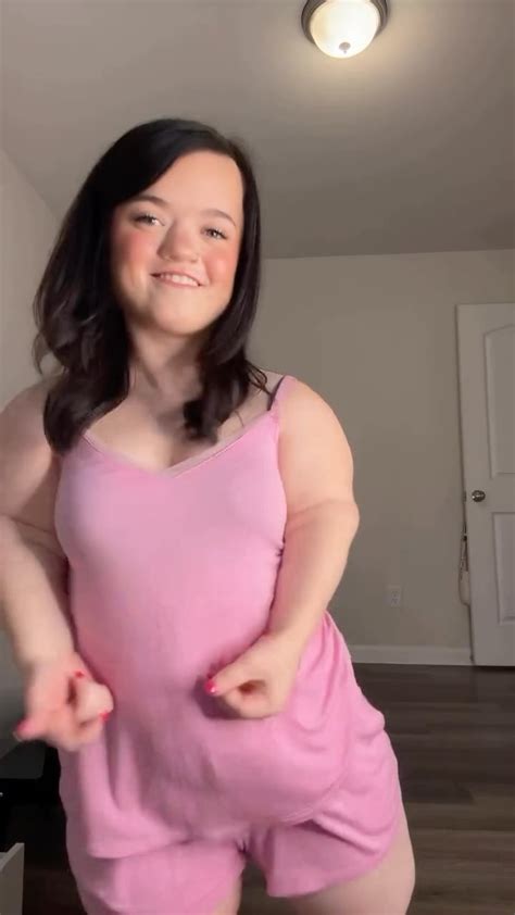 Cassandra Davis You Wanna Take Me Out Instagram