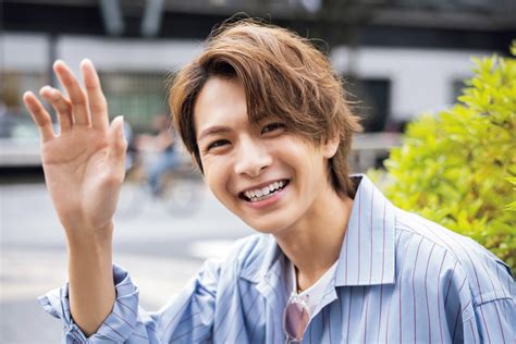 小宮璃央、初の撮り下ろしデジタル写真集発売「体はトレーニングして絞ってきました」 1日デートの様子も収録｜newsポストセブン