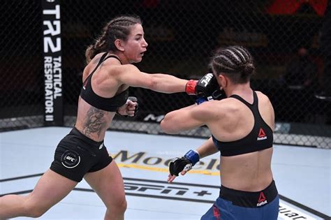 Ufc 256 Results Tecia Torres Lights Up Newcomer Sam Hughes
