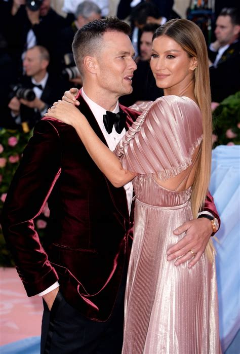 Gisele Bundchen Dresses Met Gala 2019 Famous Celebs