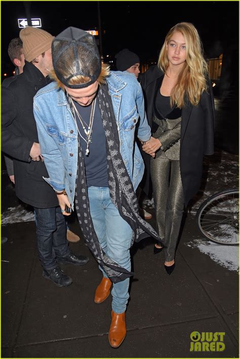 Kendall Jenner Goes Goth For Alexander Wang Fashion Show Photo 3305014