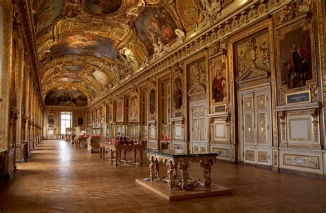 Louvre Museum Illuminated Louvre Museum Rooms Musee Du Louvre