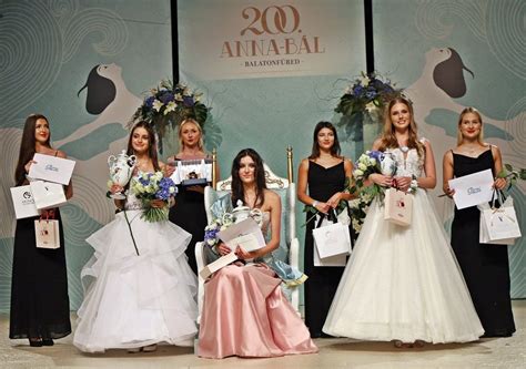 Elsőbálozó A 200 Anna Bál Szépe Balatonfüredhu
