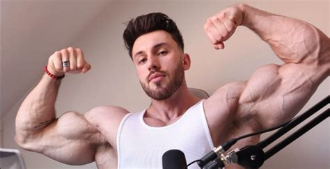 Classic Physique Icon Posts Physique Update Gets Bashed By Fans