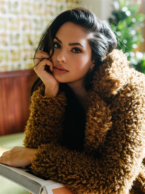Christen Harper La Mujer De Instagram El Hablador Culto El Que Lo Lea