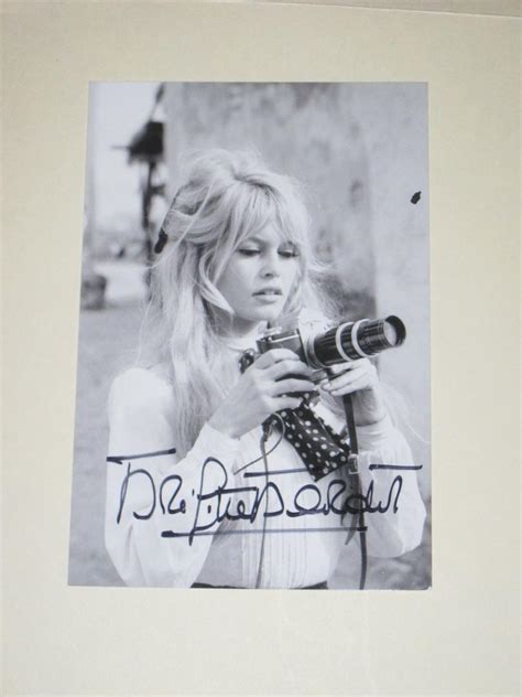 Actress Brigitte Bardot Signed 4x6 Sexy Photo Autograph 1 1922510893