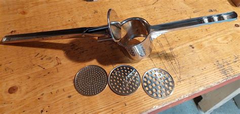 Vermicell Presse Gebraucht In Uerkheim Für Chf 7 Mit Lieferung Auf