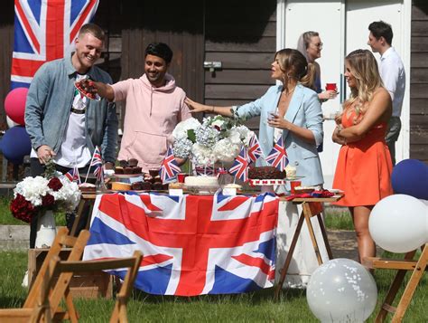 Chloe Lewis “the Only Way Is Essex” Filming At Colchester Castle 05