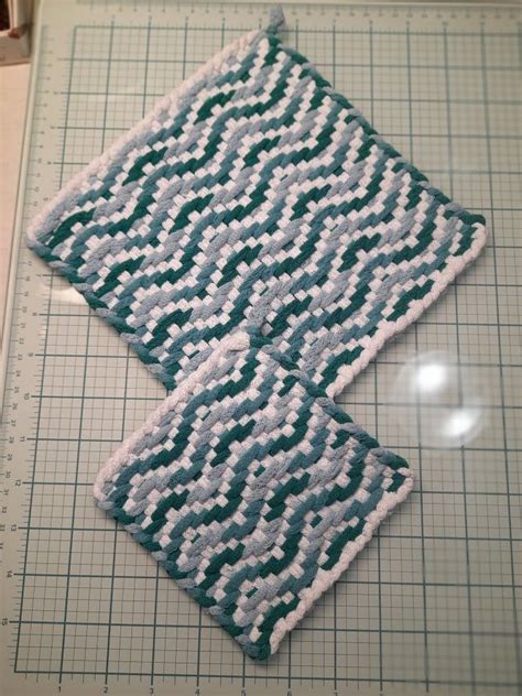 Colorful Shore Waves Potholder Weave