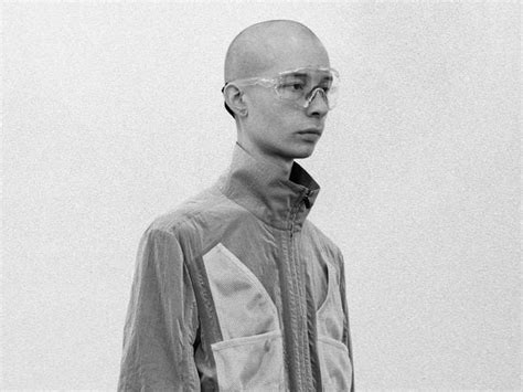 Oakley By Samuel Ross Códigos De Estética Industrial Highxtar