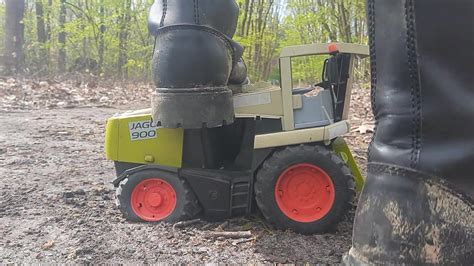 Crush Little Brothers Toys With Ranger Boots