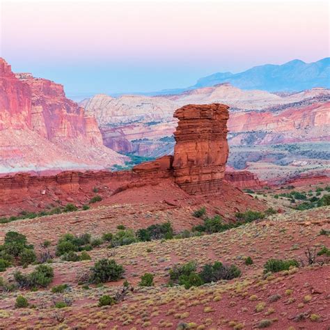 Best Hiking Trails In Capitol Reef National Park Utah