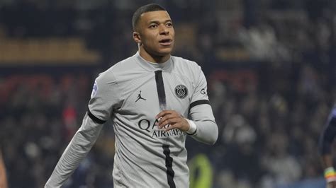 Kylian Mbappe To Miss Champions League Clash With Bayern Munich Due To