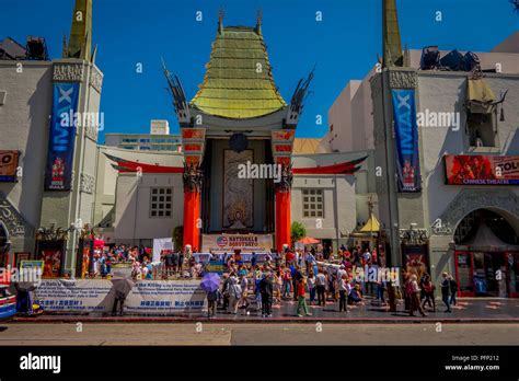 Mann Chinese Theater Hollywood Los Angeles California Usa Los Angeles