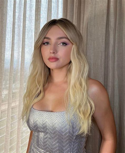 Pin By Ishygonzo On Peyton List Model Peyton Roi Peyton List