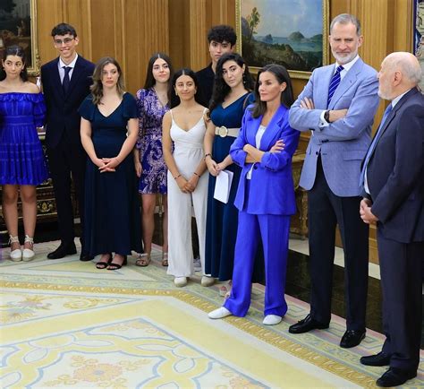 Caras Letizia Leonor E Sofia Três Looks Bem Distintos