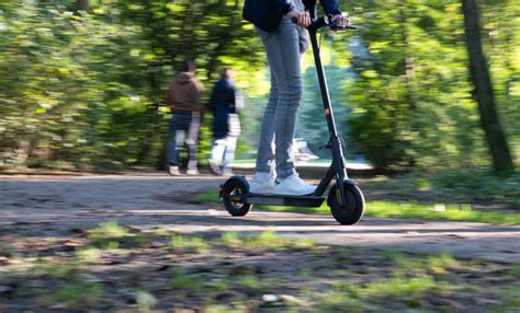 Elektrische Step Legaal Nieuw Kentekenplicht Vanaf 1 Juli 2025