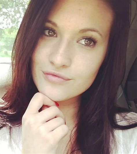 Alexis Deanne Garoutte Age 25