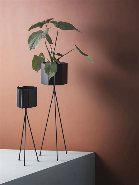 Offshoot Plant Stands Ferm Living Plant Stand Black Low