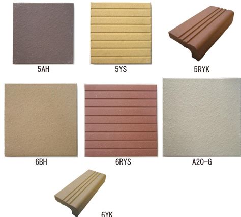 昭和のレンガ風床タイルの補修タイルはお任せください 150角、200角 100x200も タイル外壁、床の補修問題を解決。70年、美濃焼