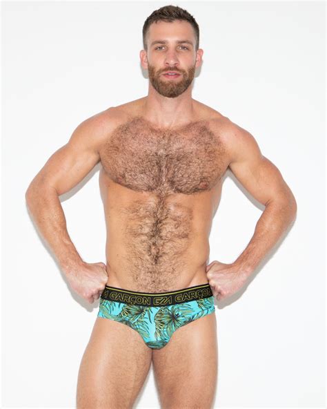 15 Sexiest Gay Underwear Models GarÇon