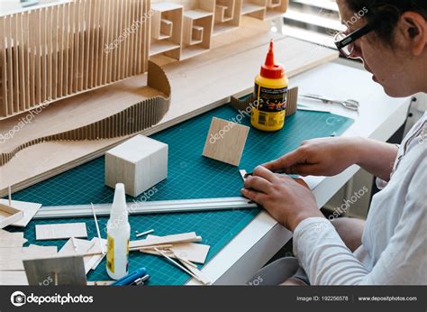 Student Architecture Models