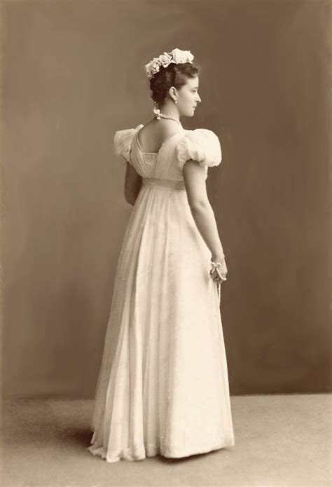 40 Elegant Portraits Of Grand Duchess Elizabeth Feodorovna From The