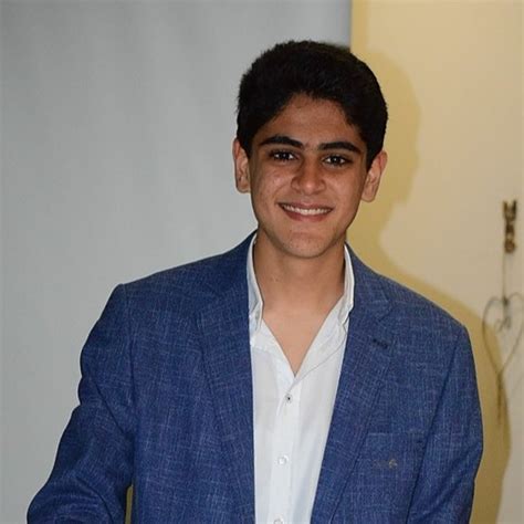 Karim Khemakhem Twitter Instagram Spotify Facebook Linktree