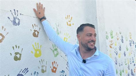 Portrait Sébastien Delogu Des Quartiers Nord De Marseille à L