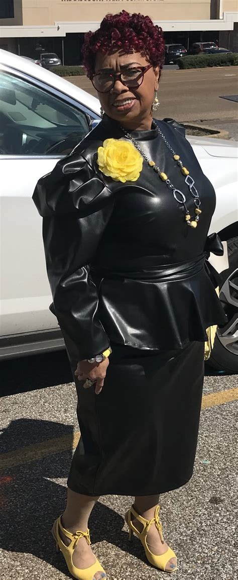 Latex Wear Pvc Vinyl Submission Mistress Curvy Plus Size Rubber