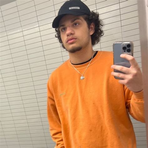 Spookyhuey • Threads Say More