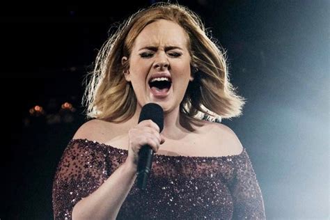 Repórter é Suspenso De Emissora Após Entrevistar Adele Sem Ouvir álbum
