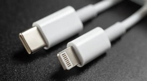 Apple To Limit Usb C Cable On Iphone Channelnews
