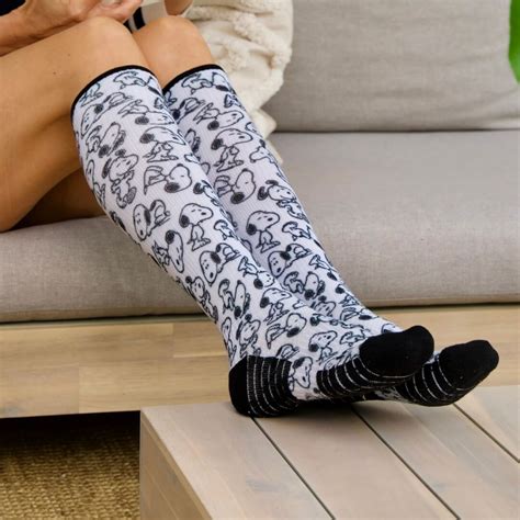 Snoopy Compression Socks 12 15 Mmhg Viasox