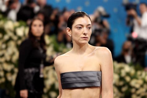Lorde Inspired After Parting Ways With Universal Spin