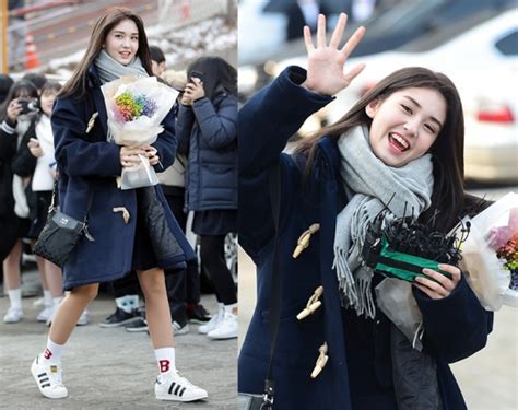 중학교 졸업 전소미 졸업식 패션 보니…발랄한 중학생 스타일m